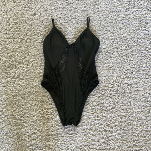 Mossimo Supply Co. | Swim | Mossimo Bathing Suit | Poshmark
